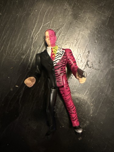 Dc Comics Batman Forever Two Face Action Figure 1995 Kenner | eBay