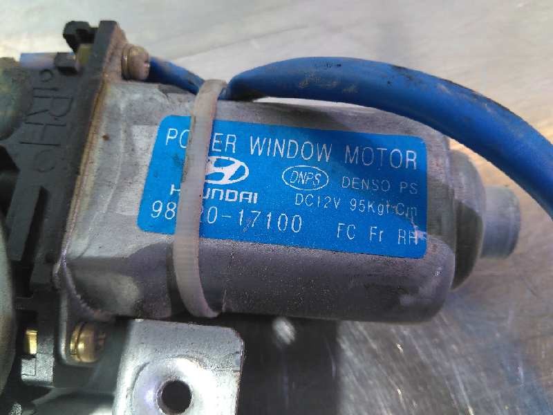 9882017100 ALZACRISTALLI ANTERIORE DESTRO / 2 PINES / ELECTRICO ...