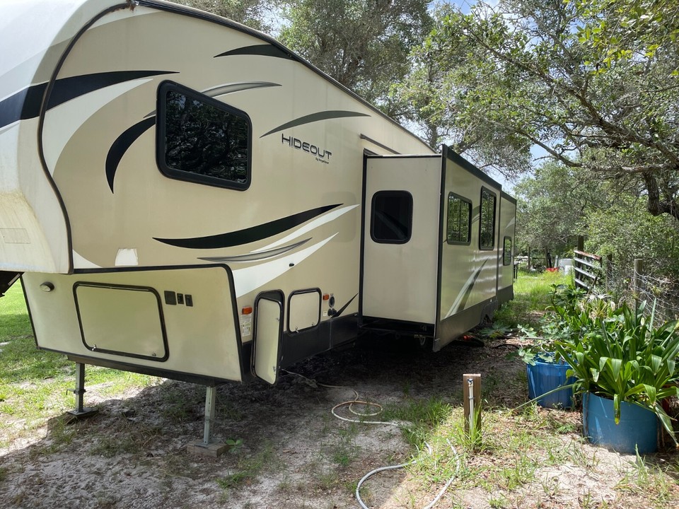 2019 Keystone Hideout 5th Wheel | eBay