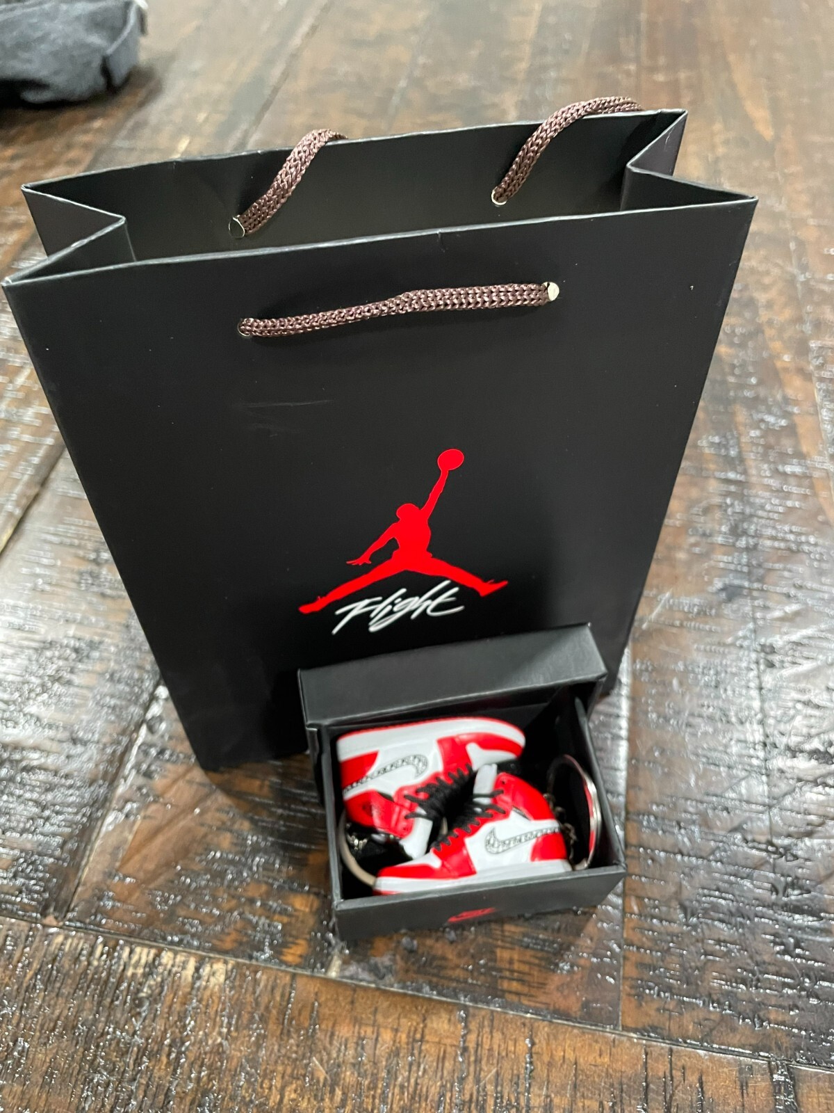 keychain Shoes Mini Jordan / Air Force / AJ Sneaker Trainer Keyrings ...