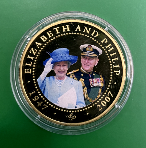 2007 Cook Islands $1 One Dollar Coin Crown - Queen Elizabeth & Prince ...