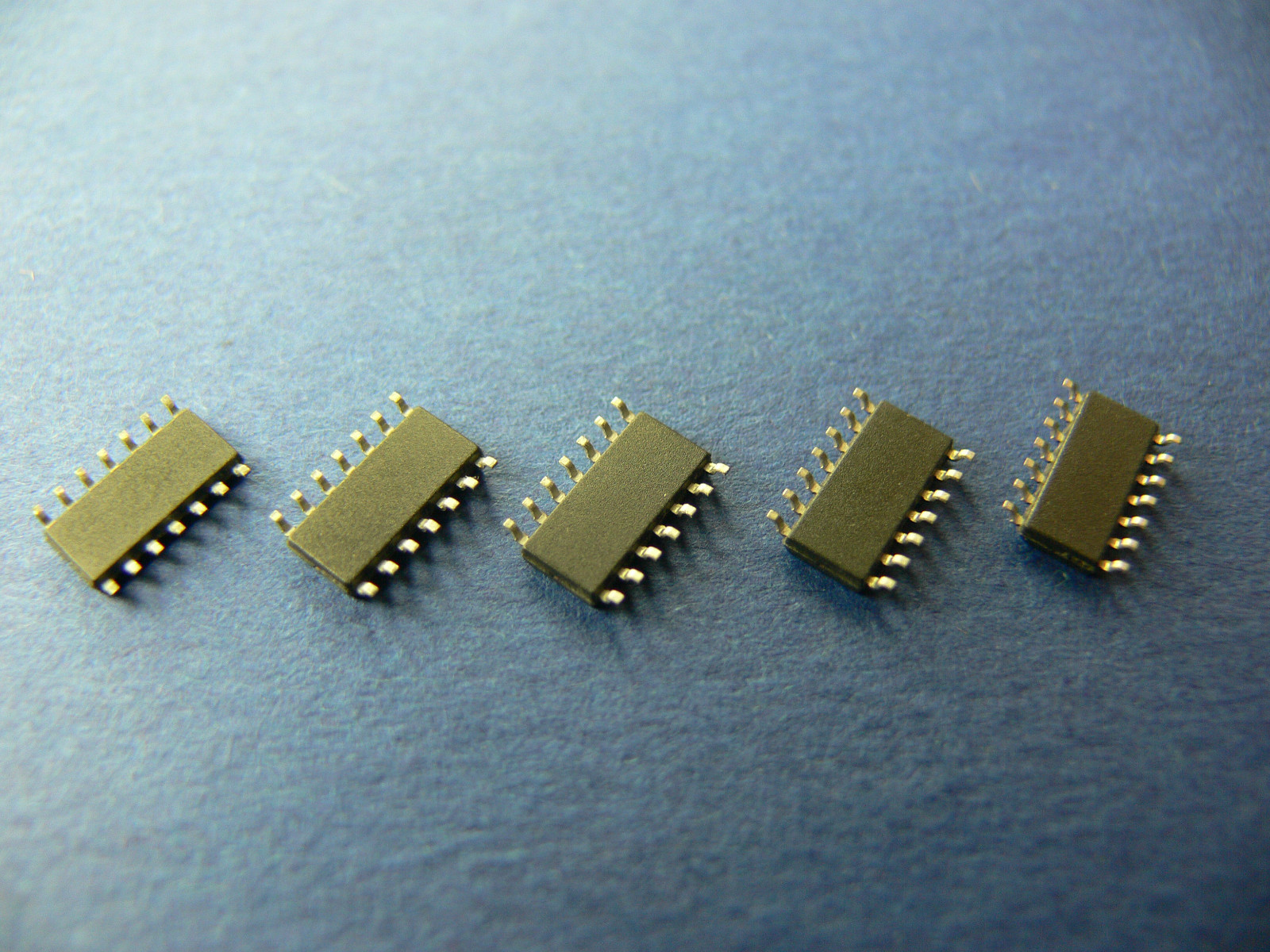 PCF7991 AT RF REMOTE WIRELESS SMD IC 5 Stück Set | eBay.de