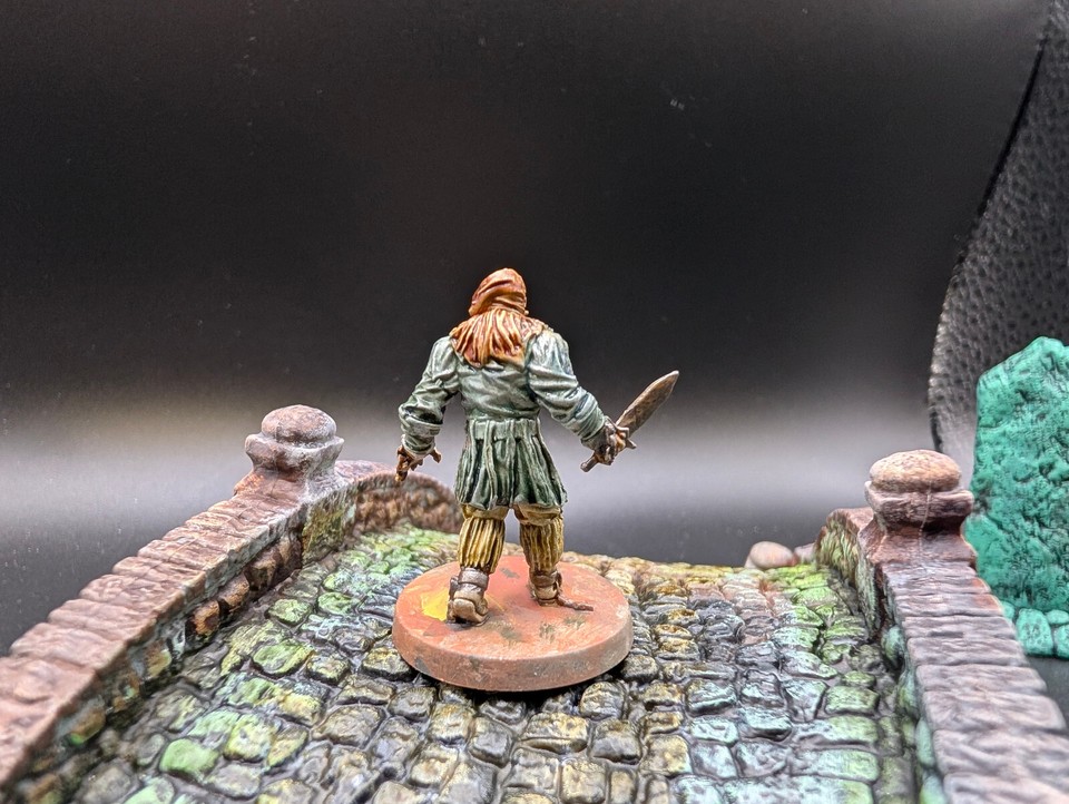 Well Painted Prisoner Warrior Bandit dnd fantasy miniature | eBay