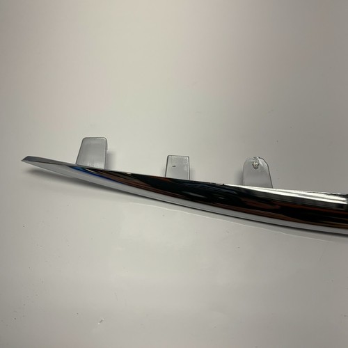 2015 - 2018 Mercedes Benz C-Class Side Trim Molding Upper Right ...