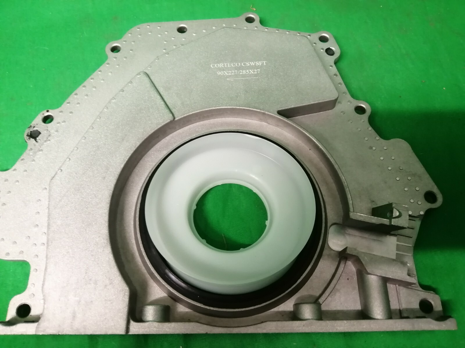 Range Rover 4.4 TDV8 Posteriore Albero Guarnizione 2010-2012 LR029001 ...