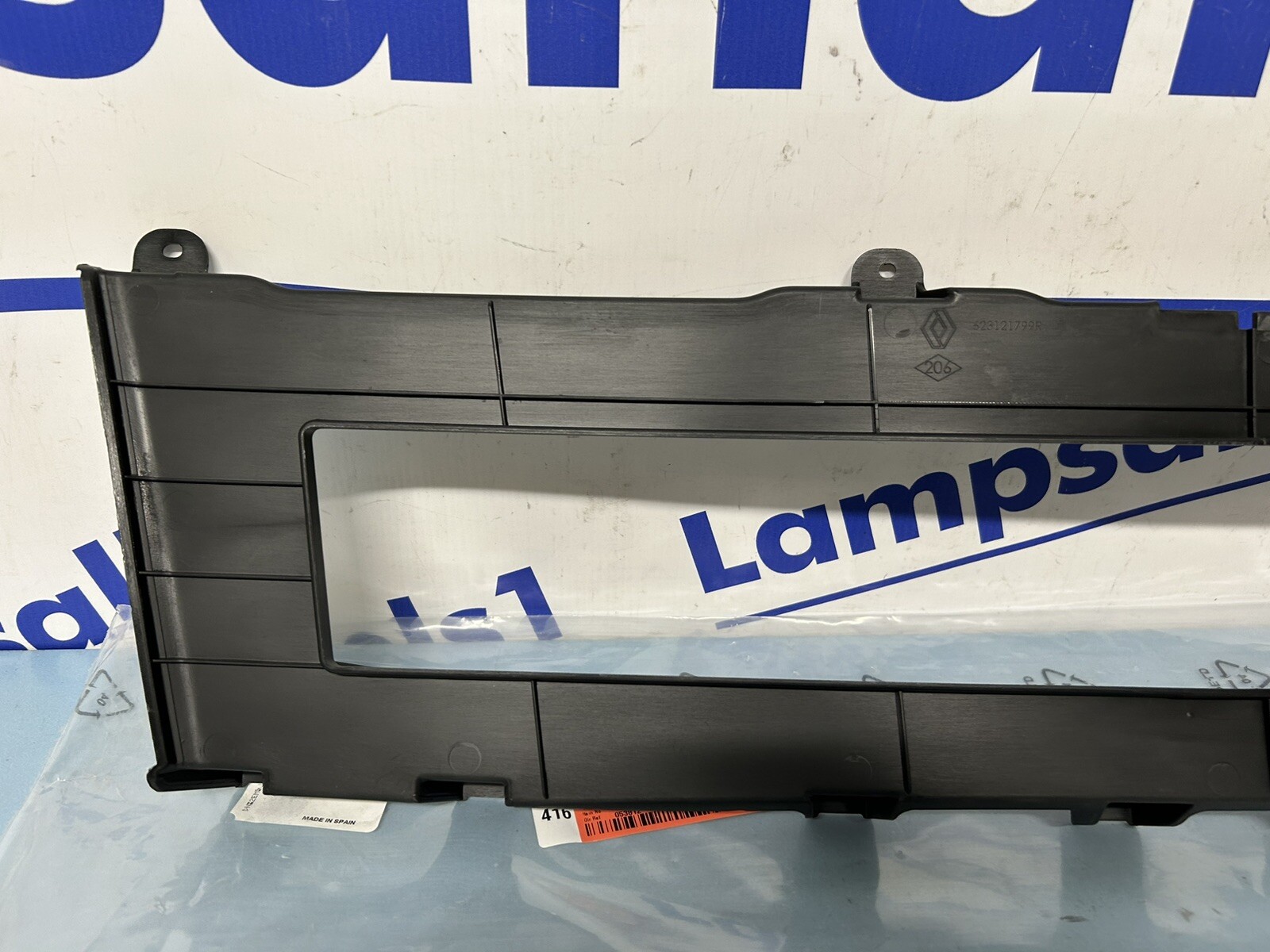 Front Bumper Grille Inner 623121799R Renault Genuine/new for sale ...