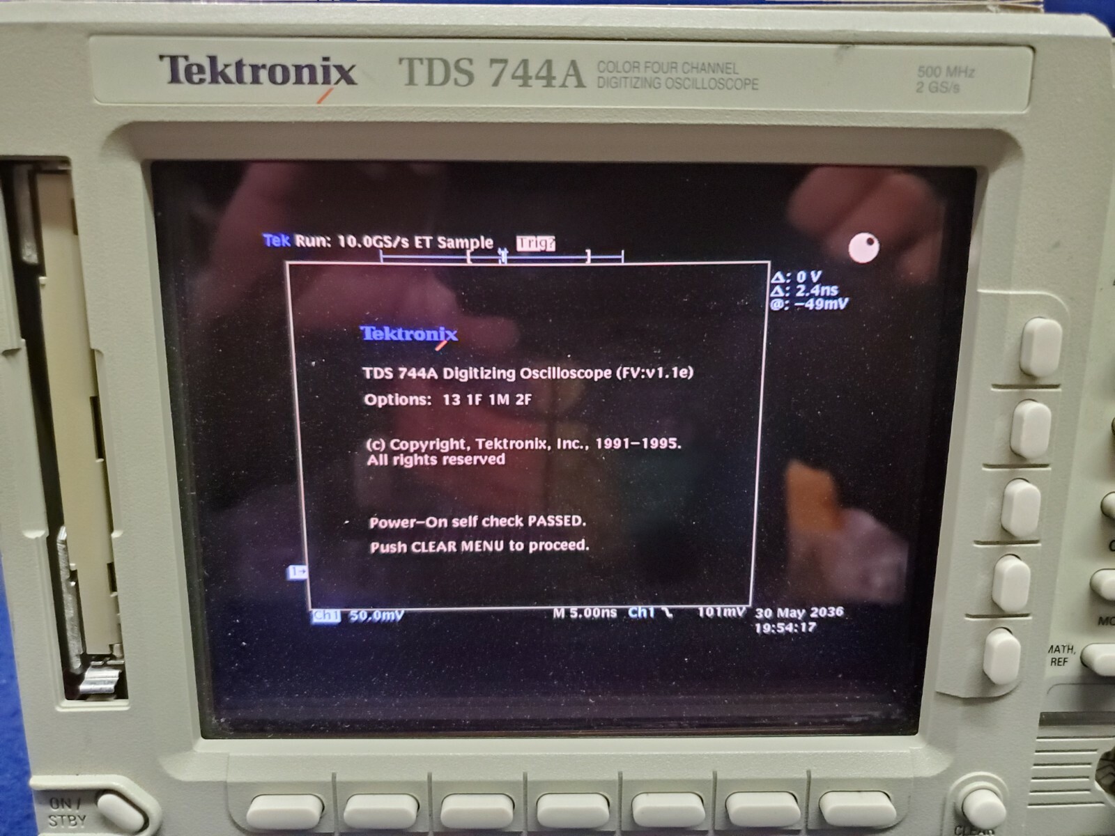 Tektronix TDS744A Color 4 channel Digital Oscilloscope 500 MHz | eBay