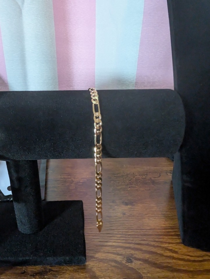 Gold Figaro Chain Link Bracelet Metal Fashion Jewelry Stylish Chain ...