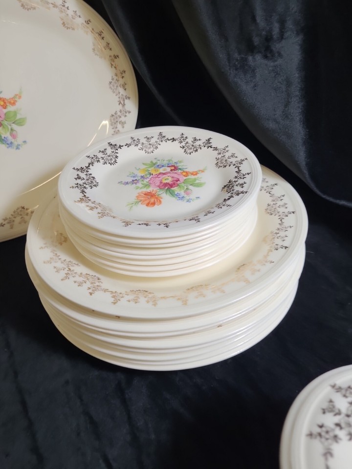 52 Piece Edwin M. Knowles China Co. 1940's Floral Pattern | eBay