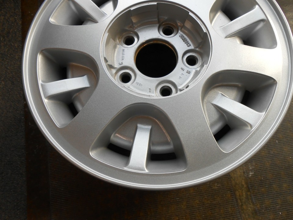 USED 1996-2001 GMC,CHEVROLET BLAZER,JIMMY 15" Factory Rim 5049 SILVER ...