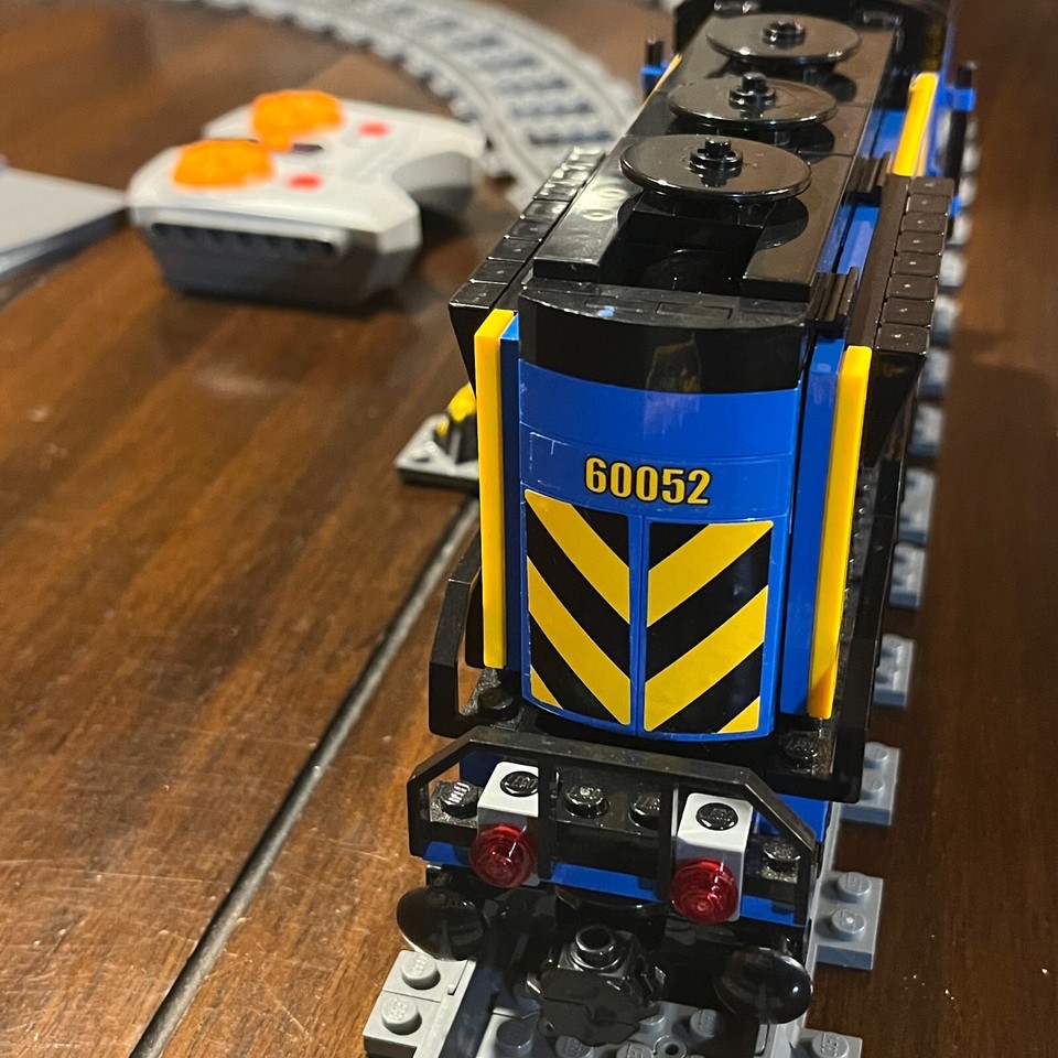 Lego Cargo Train 60052 : Fully Functioning : Extra Tracks : Incomplete ...