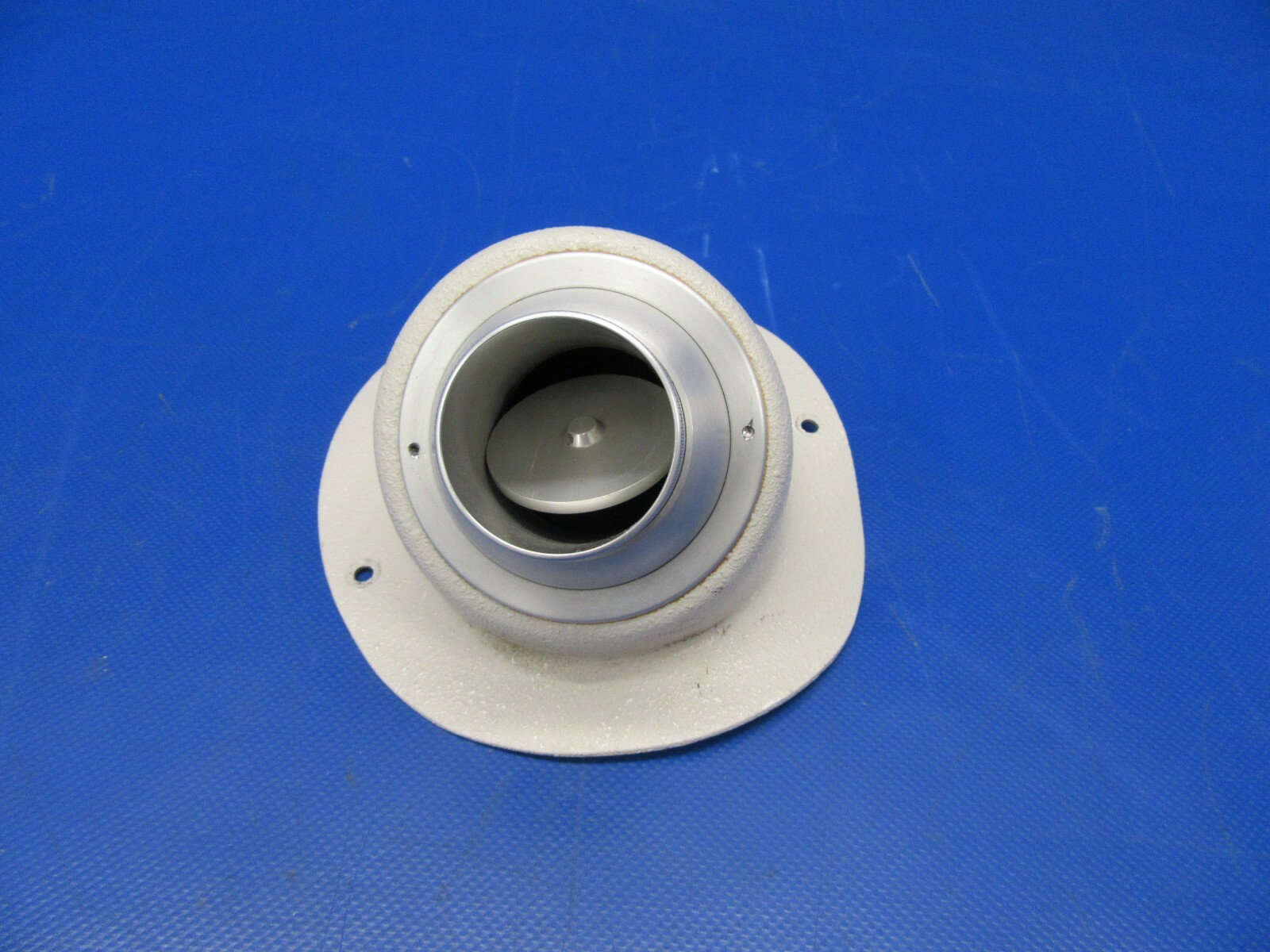 Diamond DA40 Wemac Vent & Outlet Rear LH DA4-2153-13-00 & AV576505-2 ...