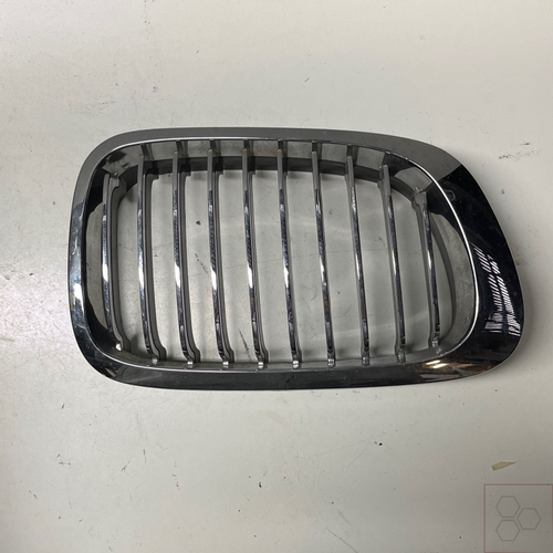 grille pare-choc droite pour BMW SERIE 3 (E46) 328i 24V Ber. a1e4c4 ...
