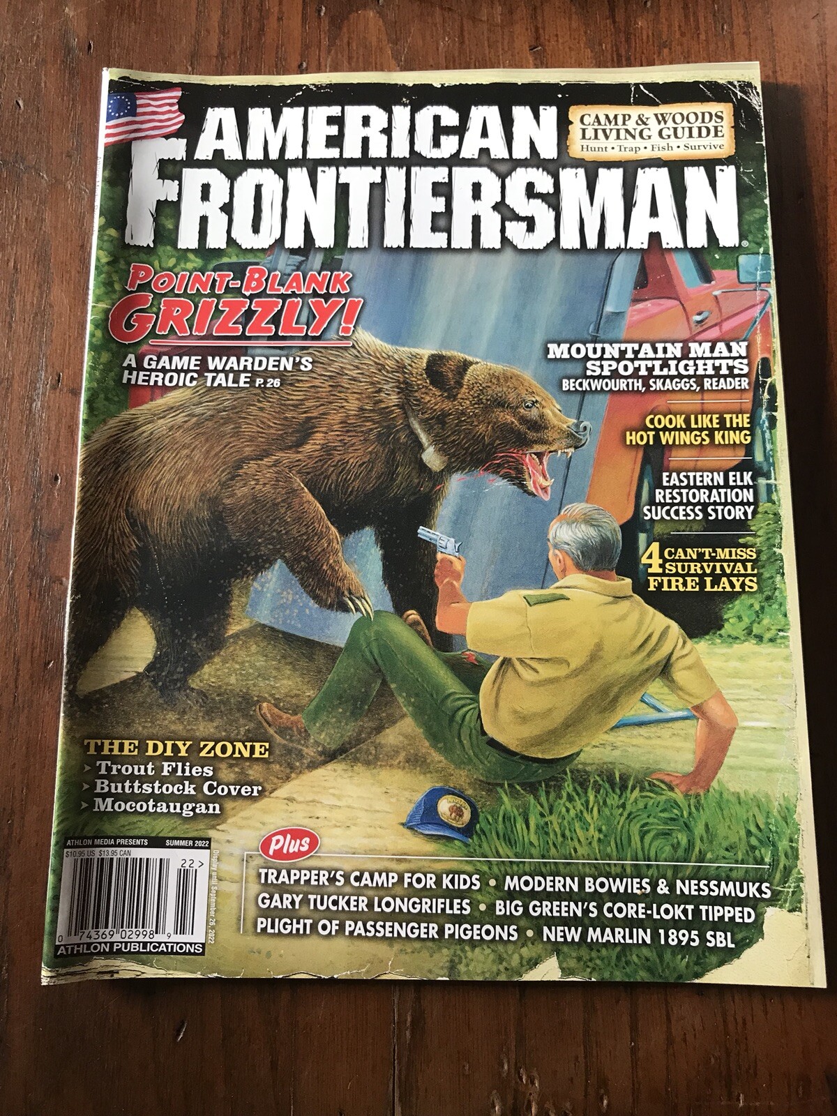 POINT-BLANK GRIZZLY! Summer 2022 AMERICAN FRONTIERSMAN Magazine / DIY ...