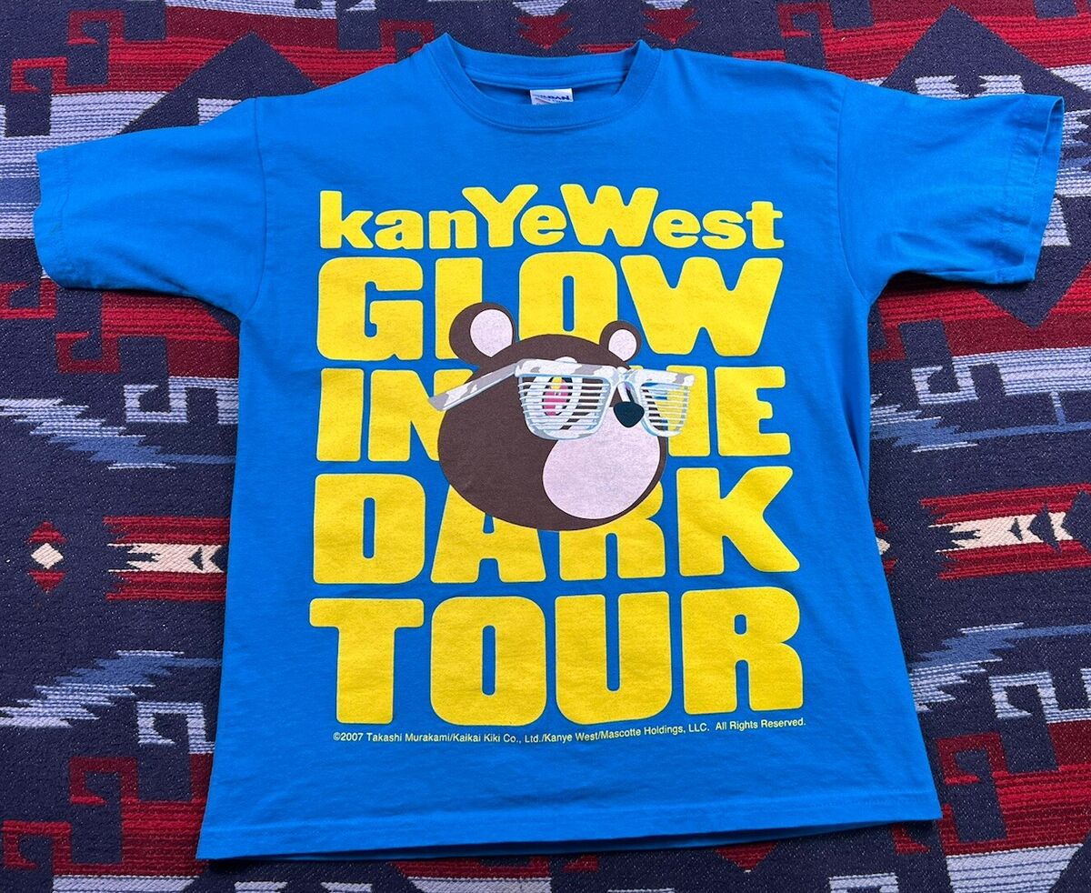 Rap Yeezy Ye Kanye West Glow In The Dark Tour 2007 T-Shirt Rap Yeezy Ye Kanye West Glow In The Dark Tour 2007 T-Shirt