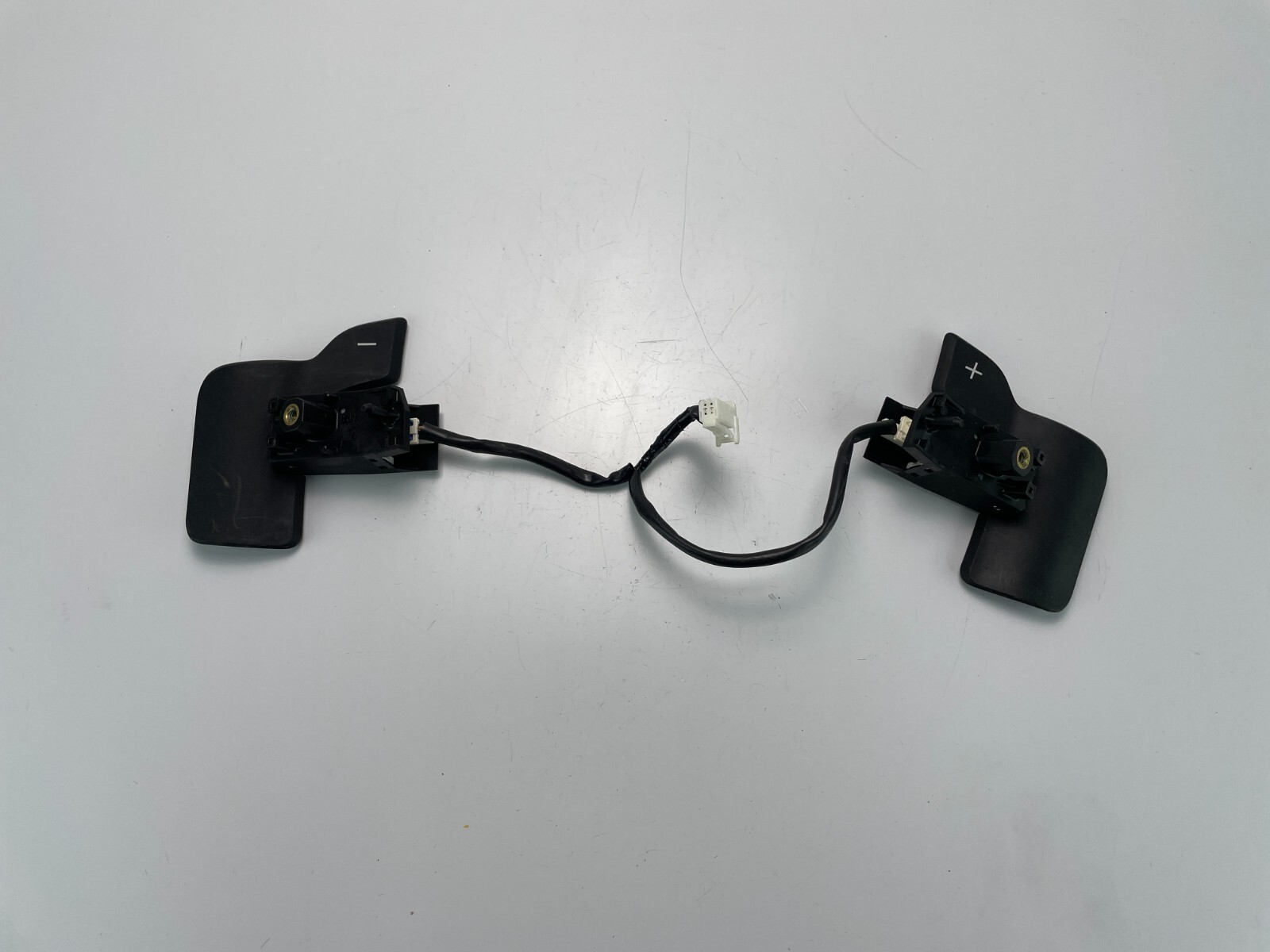 2019-2022 TOYOTA COROLLA STEERING WHEEL PEDAL SHIFTER SWITCH OEM, 84610 ...