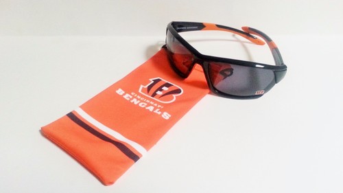 NFL Football Polarized Sport Wrap Team Sunglasses with Storage Pouch ...