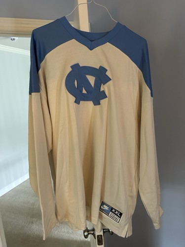UNC NIKE Pullover sweater | eBay