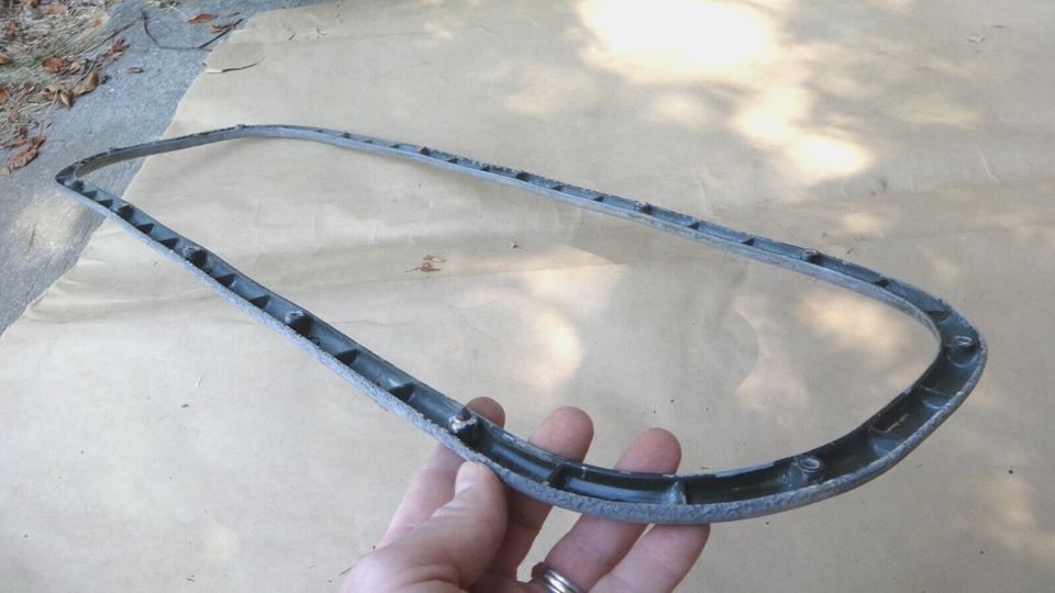 1939 1940 1941 Chevy Truck REAR WINDOW GARNISH MOLDING Original GM ...