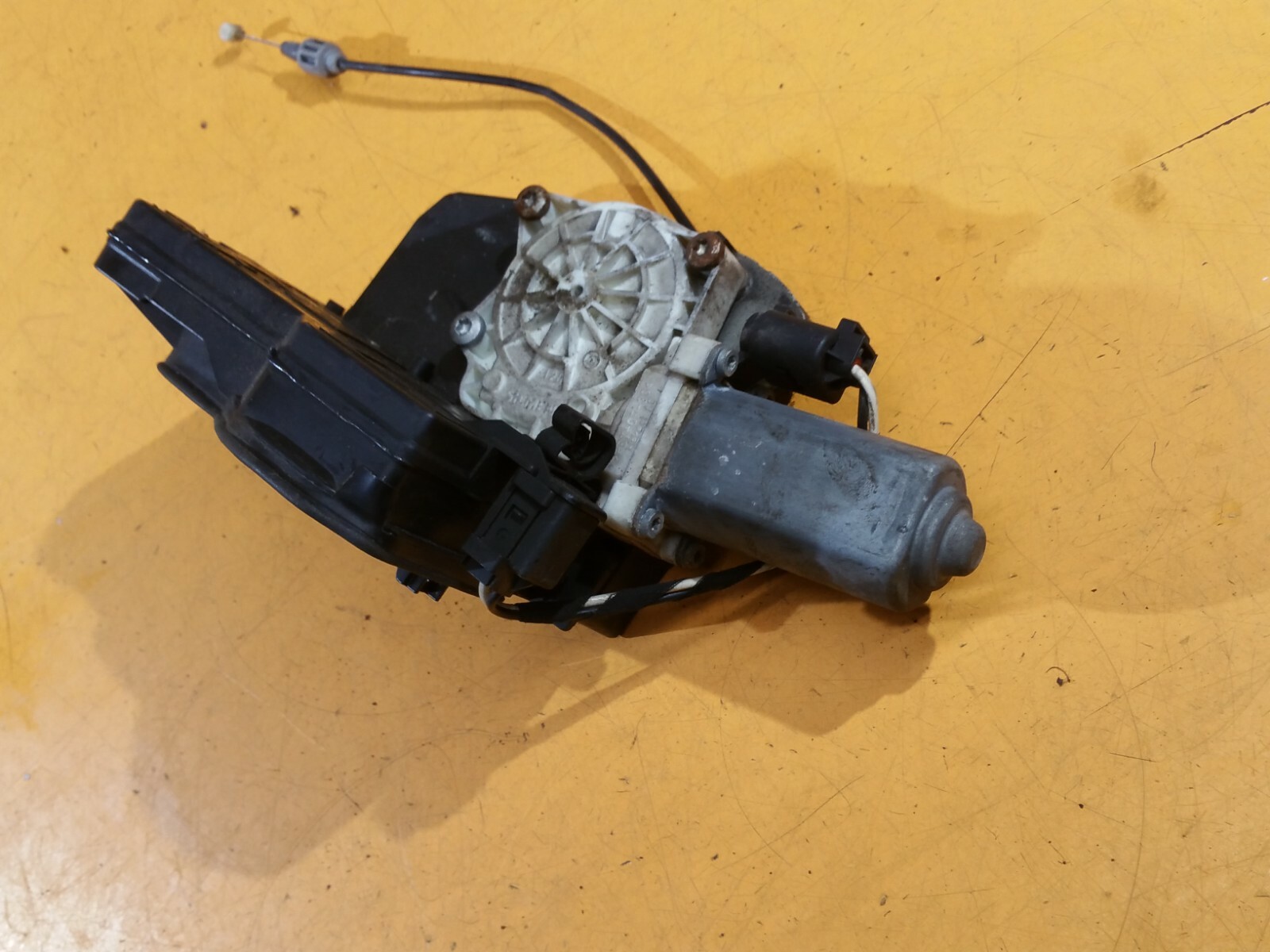 BMW 7 SERIES E65 E66 2006 - PASSENGER N/S REAR LEFT DOOR LOCK SOFT ...