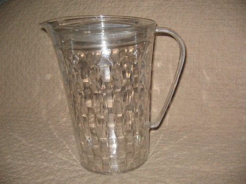 Tupperware Hard Clear Plastic Ice Prism 2 qt Pitcher w Lid Cover CLEAN ...