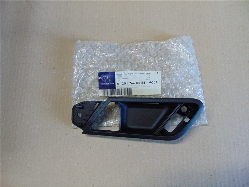 New Front Left Door Interior Handle Recess Genuine Mercedes W251 ...