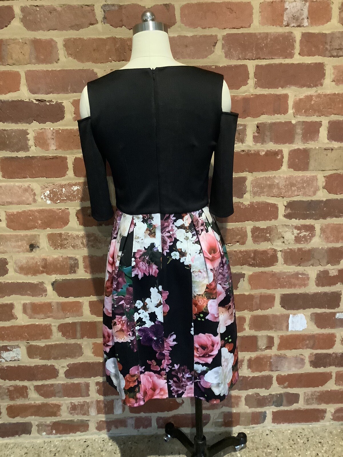 MEI MEI DESIGNER SIZE 8 BLACK FLORAL DRESS COLD SHOULDER FIT FLARE | eBay