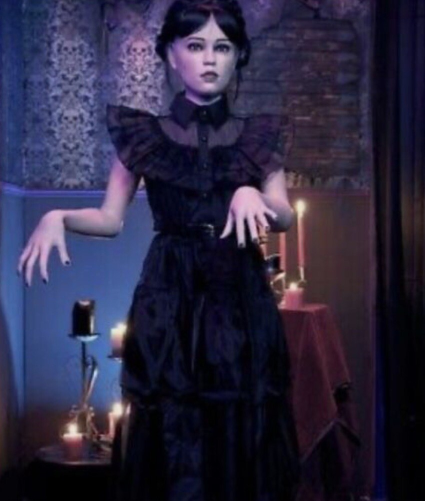 5' ANIMATED ADDAMS FAMILY WEDNESDAY Animatronic VIRAL RAVE-N DANCE | eBay