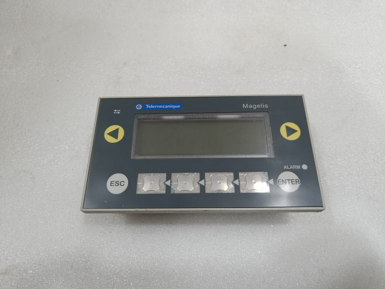 Schneider XBT N401 Compact Display 24 vdc 5w | eBay