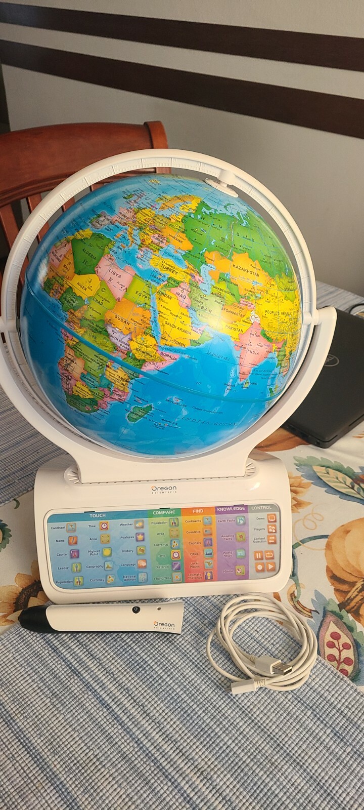 Oregon Scientific Smart Globe Infinity Interactive Learning Globe ...