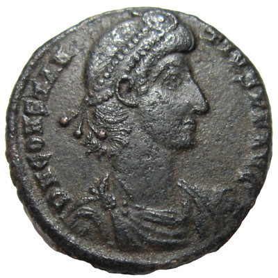CONSTANTIUS II 337-361 AD. AE CENTENIONALIS. SOLDIER SPEARING HORSEMAN ...