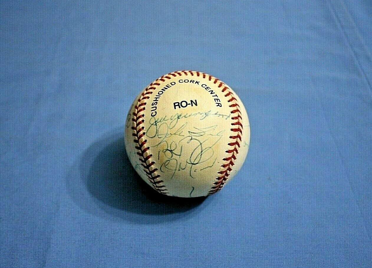 1995 Cincinnati Reds team autographed baseball 22 sigs with Barry ...