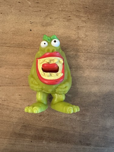 98 Promontional Partners Worldwide Saban Alien Monster FIGURE Eye ...