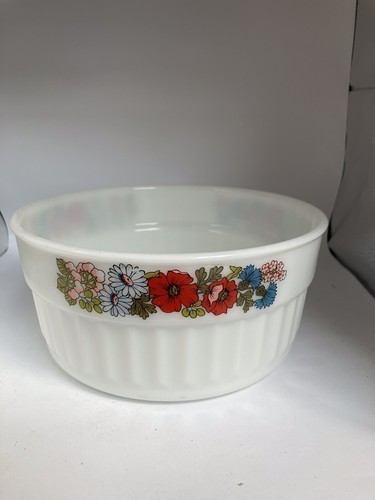 Vintage Pyrex Poppy Design Souffle Dish. Perfect Condition. Matching ...