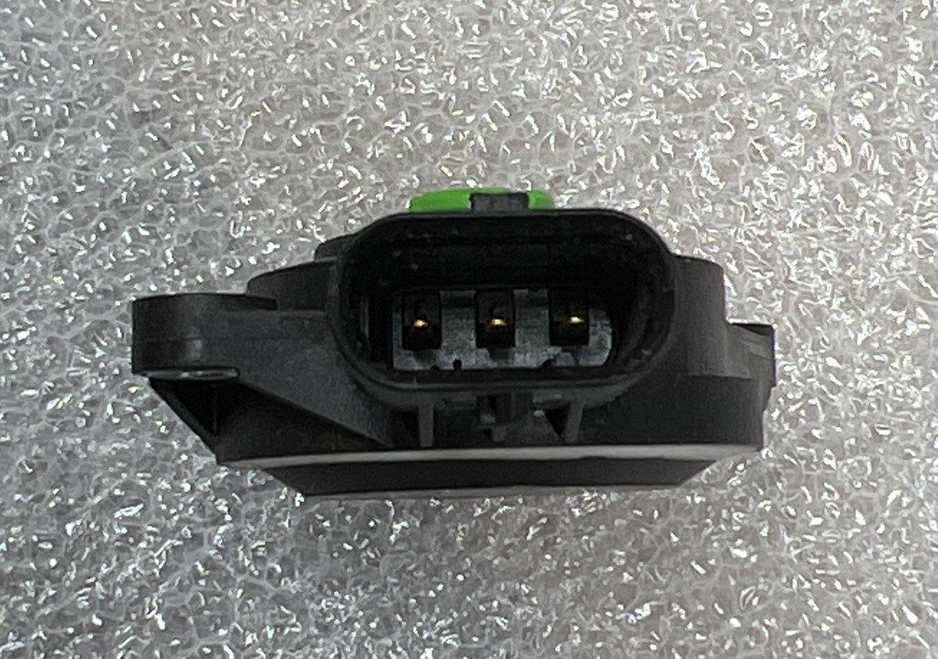 07L907386B 07L907386A 07L907386 Fits VW Audi Intake Manifold ...