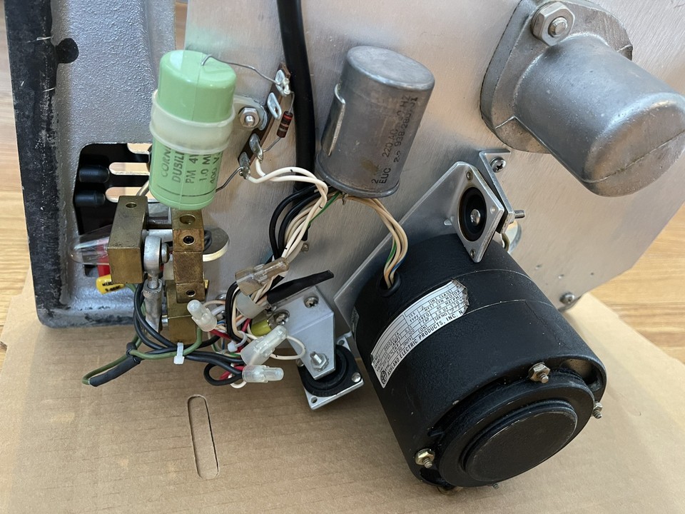 Gates 1960's Broadcast Record Turntable CB-77 - 12 Inches Fully ...