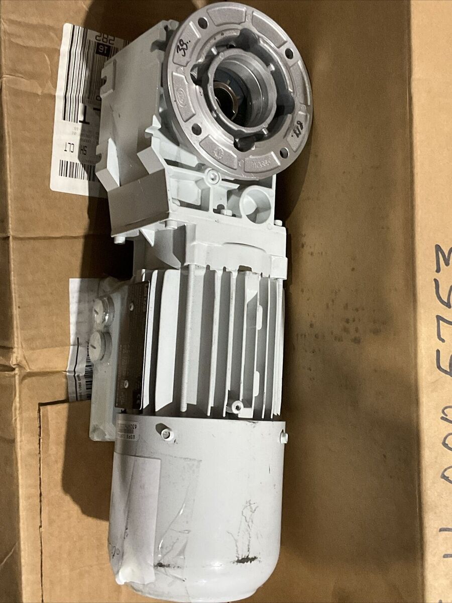 LENZE GKR03-2M HAR 063C42 MDEMARS 063-42 GEARBOX MOTOR 50 LENZE GKR03-2M HAR 063C42 MDEMARS 063-42 GEARBOX MOTOR 50