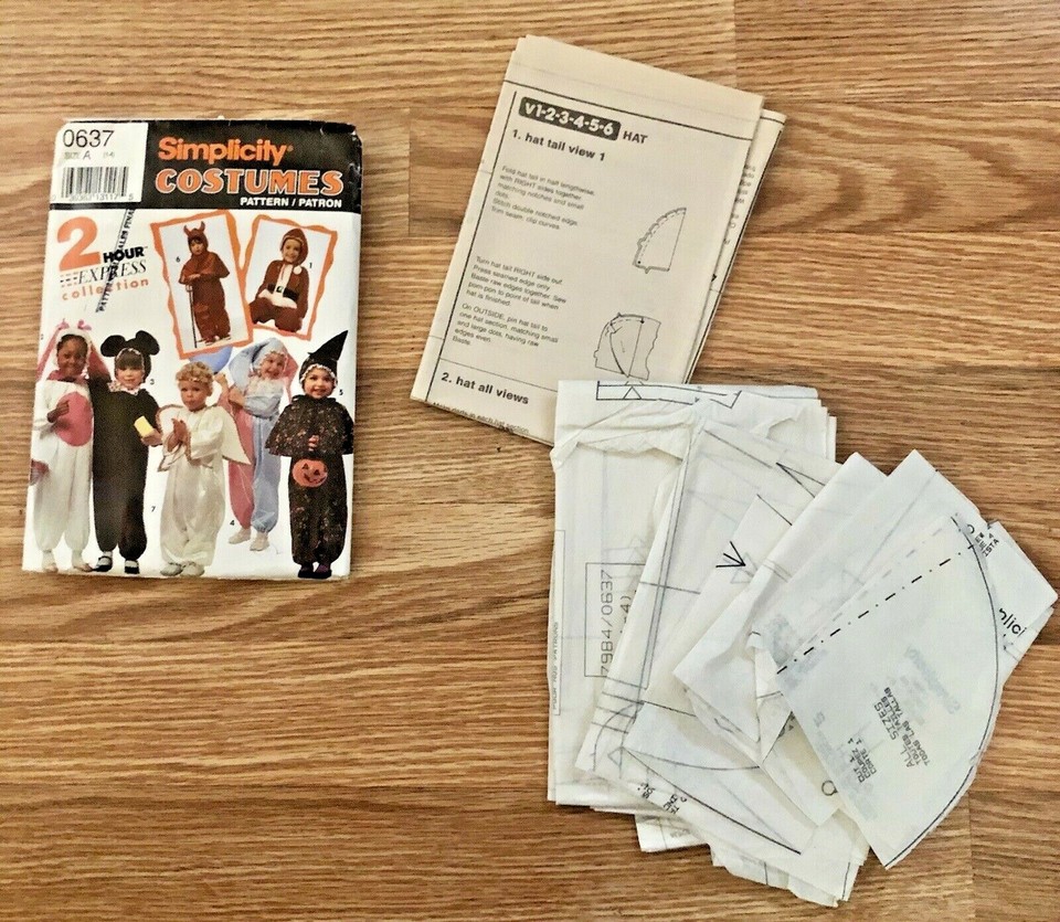 Simplicity Childrens Sewing Pattern #0637 Size A 1-4 Santa Bunny Mouse ...