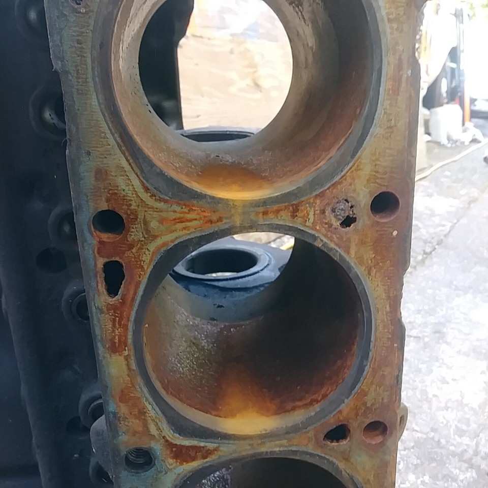 Ford FE C2AE-E Engine Block Date Code 2G18 w/Cam w/main Caps 4.00 352 ...