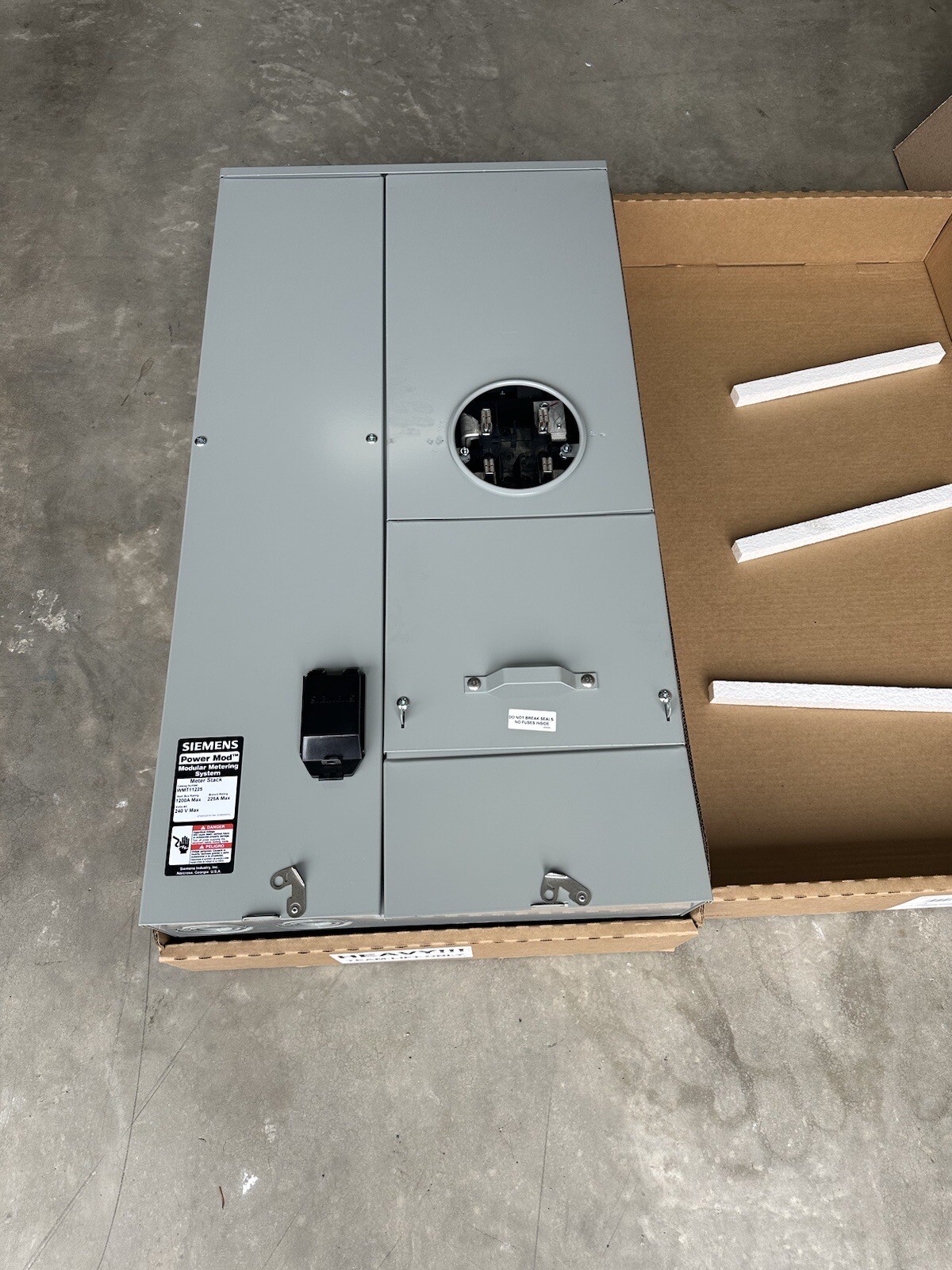 SIEMENS WMT11225 1 GANG 225 AMP 1P INPUT 1P OUTPUT EUSERC POWER MOD ...