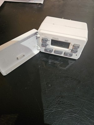 SIMPLE MY TOUCH SMART PLUG IN DIGITAL TIMER | eBay