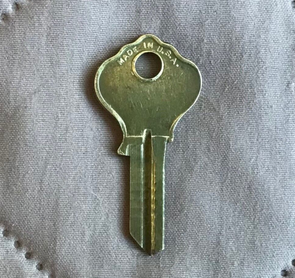 Vintage Ilco Padlock Key Blank 1054 J New Old Stock | eBay