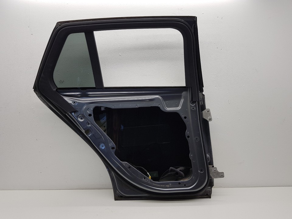 2020 MERCEDES C CLASS S205 ESTATE REAR LEFT PASSENGER BARE DOOR IN GREY ...