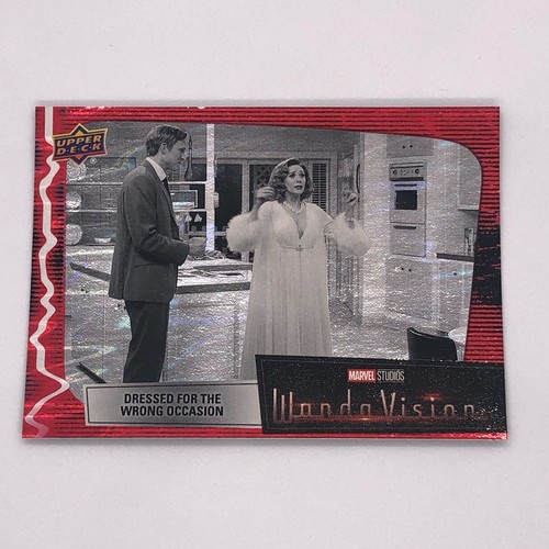 Elizabeth Olsen Wanda Maximoff Marvel WandaVision Base Card Red Scarlet ...