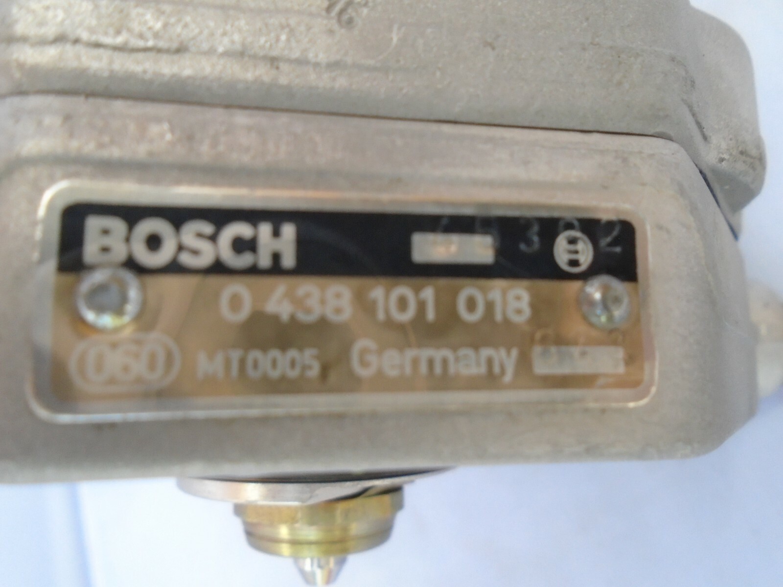 Mercedes 107 126 REBUILD BOSCH Fuel Distributor 420SEL 560SL 560SEC/L ...
