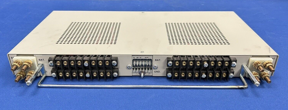 APEX 8-Port Rack Mount Fuse Panel KLM/GMT AX-010526🟦 | eBay