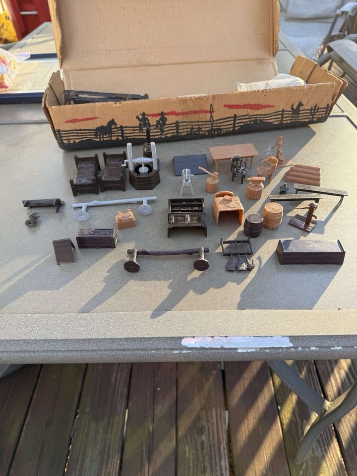 MARX VINTAGE WESTERN RANCH SET IN NICE OB - 1950'S | eBay