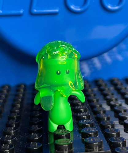 LEGO DREAMZzz Fantastical Tree House Z-Blob Minifigure 71461 30636 ...