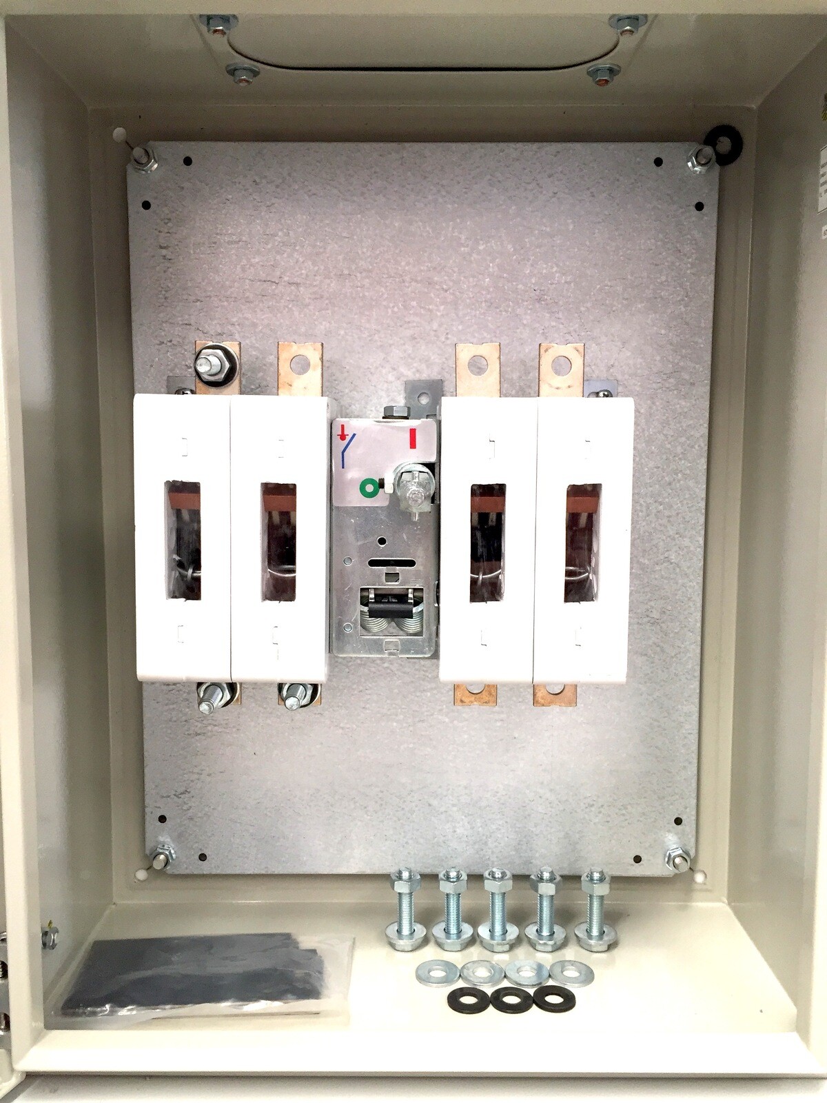 ipd ELSTEEL Type SP MS Box 4.5-200 Enclosure for 400A Isolator IP66 ...