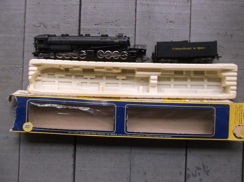 AHM RIVAROSSI HO CAB FORWARD CHESAPEAKE & OHIO 83 2-8-8-4 STEAM LOCO ...